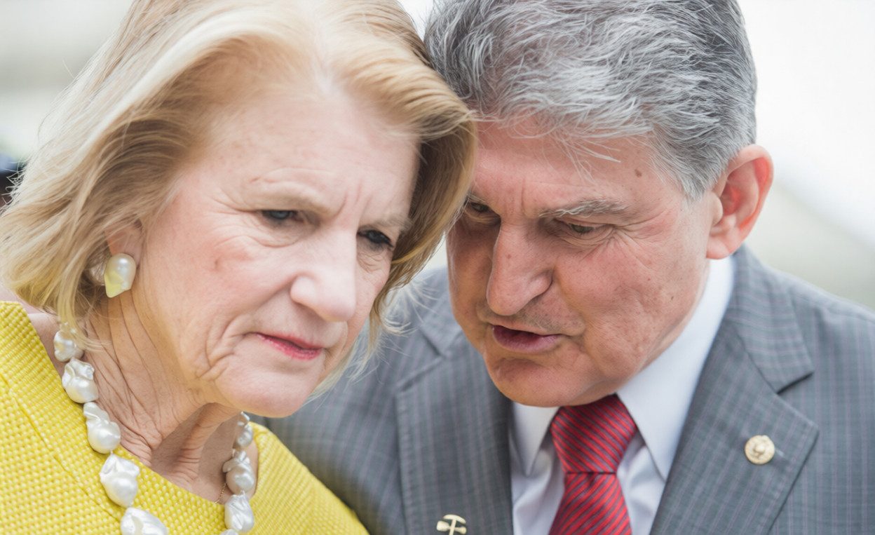 Longtime Democrat Joe Manchin Urges West Virginia GOP to Reopen ...